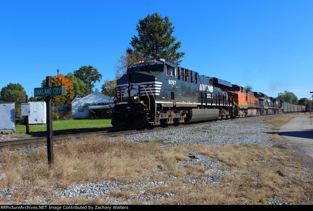 NS 8097 BNSF 5201 NS 9536 8994
